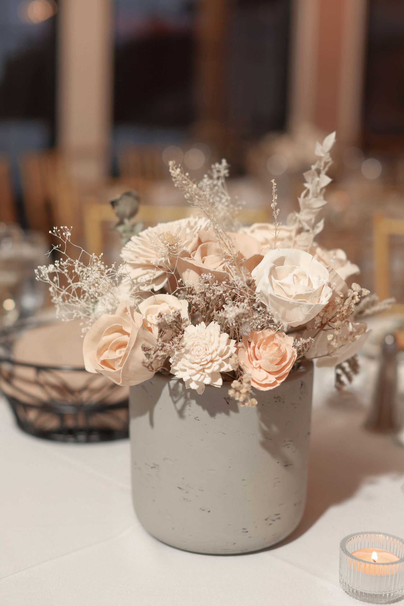 A Step by Step Guide on How to DIY Wedding Flowers - vmdesigns by victoria
